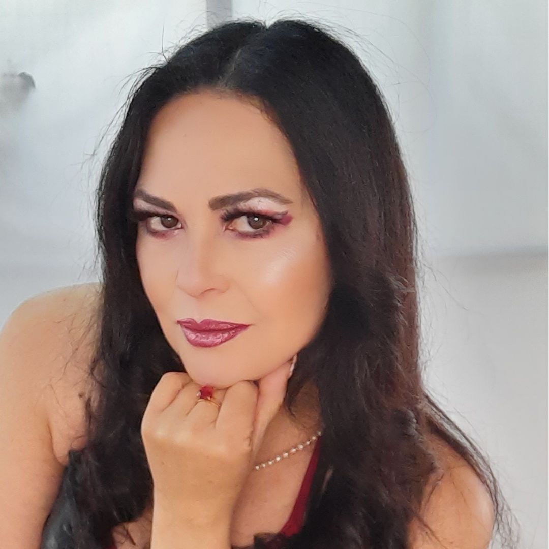 Se suspende Concierto Lírico de Amyna Hanan | Museo Nacional Benjamín ...